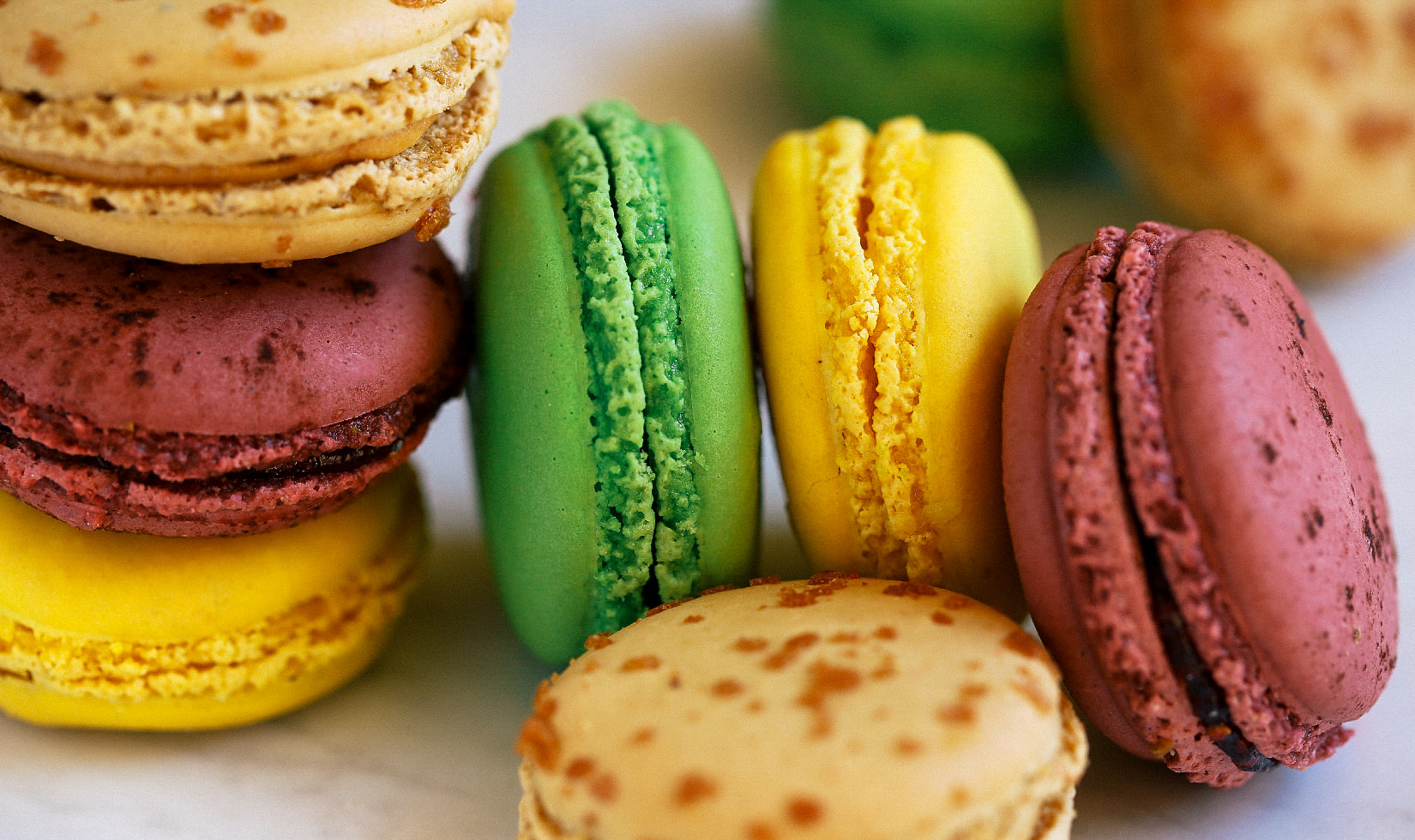 How To Make Macarons Recipe Step By Step Video French Macarons